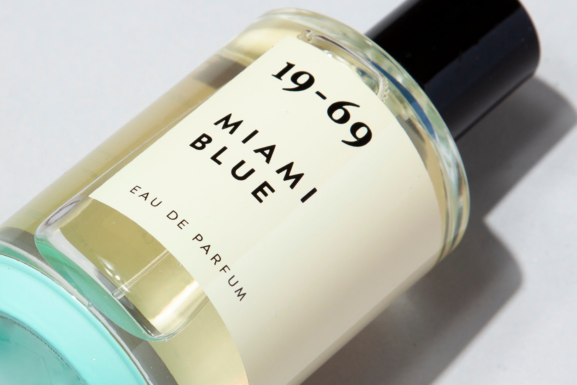 MIAMI BLUE – Nineteen Sixtynine